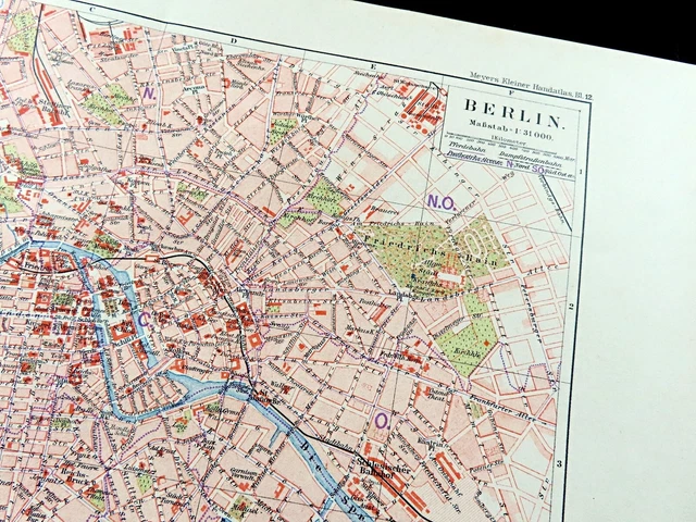 BERLIN CITY MAP Street Plan Chart Germany Major Landmarks GERMAN ...