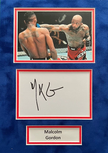 MALCOLM GORDON FIRMATO a mano A4 display fotografico montato autografo ...