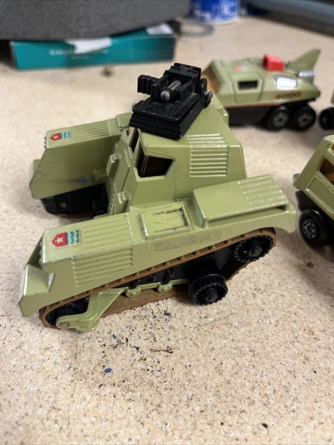 MATCHBOX ADVENTURE 2000 Missile Launcher Raider Command Crusader Flight ...
