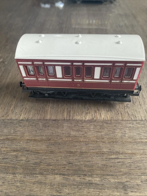 HORNBY R016-060 4-WHEEL Coach LMS Model Kit OO Gauge £7.58 - PicClick UK