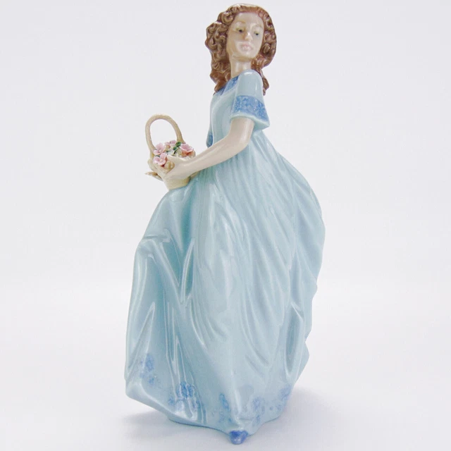 LLADRO FIGURINE SPRING Enchantment 6130 Spanish Porcelain Lady Figure ...