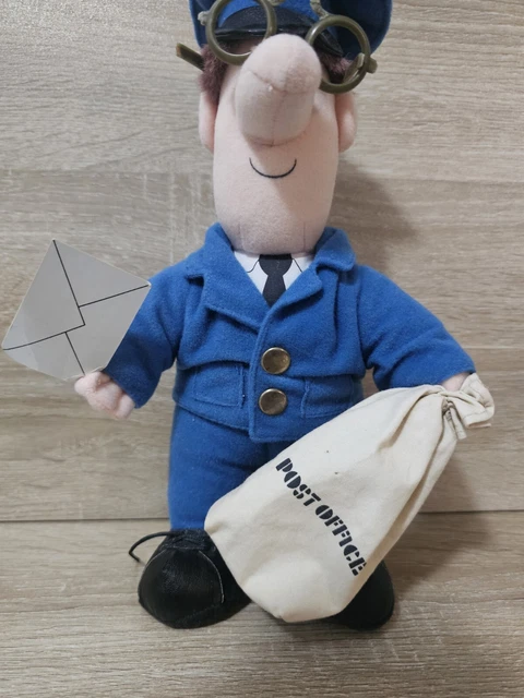 VINTAGE POSTMAN PAT 11" Soft Plush Toy - by Golden Bear - 1990s 30cm ...