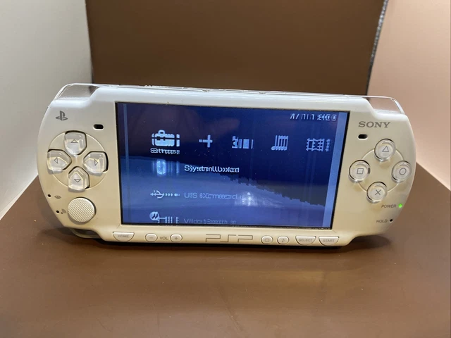 PSP-2003 CERAMIC WHITE - NEEDS NEW SCREEN - VGC £25.00 - PicClick UK