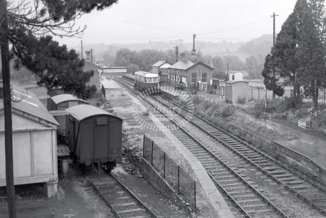 PHOTO BR BRITISH Railways Station Scene - BROMYARD 1962 1 £1.99 ...
