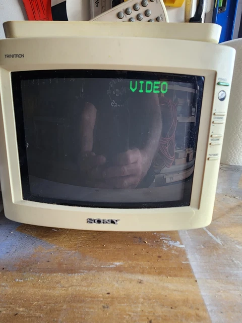 1993 VINTAGE SONY Trinitron Portable Gaming Color TV KV-8AD12 £181.35 ...