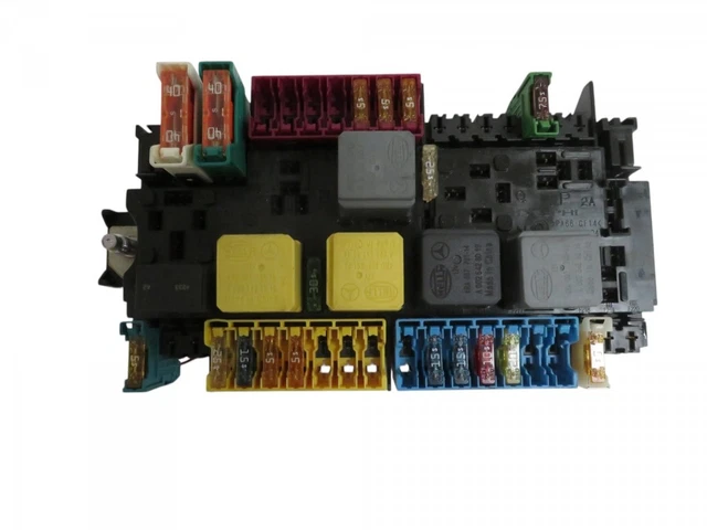 CLASS-A (W176) LE21646 Fusible Boite A2469067100 A2469060093 EUR 33,69 ...