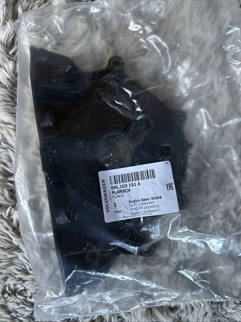 GENUINE VW SKODA AUDI SEAT Crankshaft Oil Seal Flange W/ Sealing Ring ...