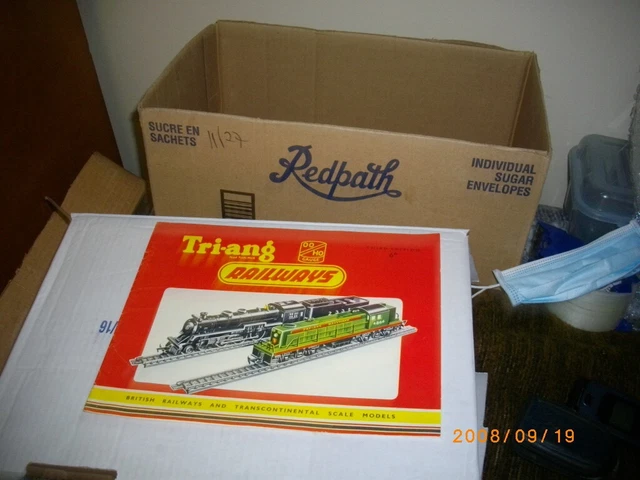 TRI-ANG RAILWAYS00/H0 GAUGE 1957collectors catalogue 3rd edition in ...