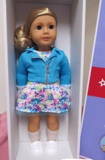 POUPÉE AMERICAN GIRL Truly Me #56 peau claire cheveux blonds yeux bleus ...