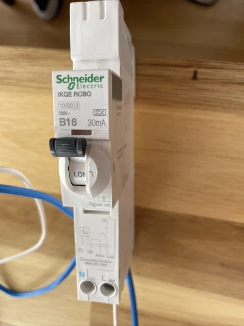 SCHNEIDER IKQE RCBO Type B 16A 30mA £10.00 - PicClick UK