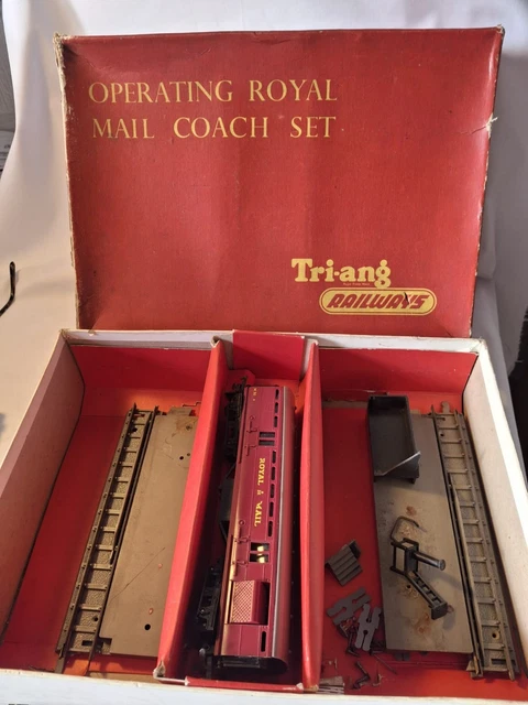 TRI-ANG / R.23 Operating Royal Mail Coach Set / Boxed £12.92 - PicClick UK