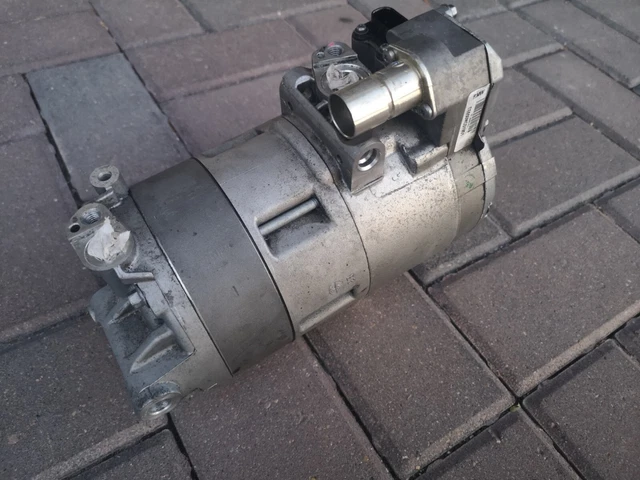 BMW 5 AIR Conditioning Compressor A/C 9496106 hybrid F45 F30 G20 G30 ...