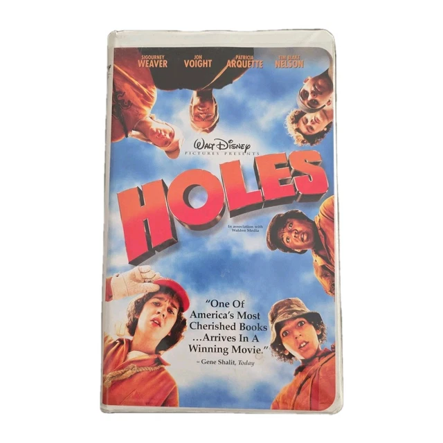 HOLES (VHS, 2003) Walt Disney Clamshell Sigourney Weaver Jon Voight ...