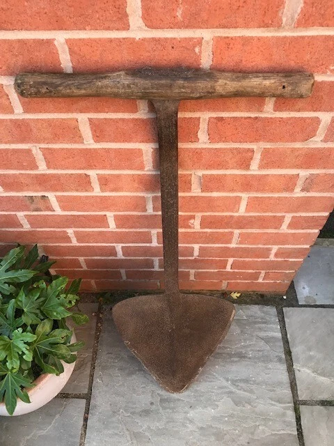 AGRICULTURAL IRON PEAT Cutter /Vintage Turf Lifter Spade /Shovel ...