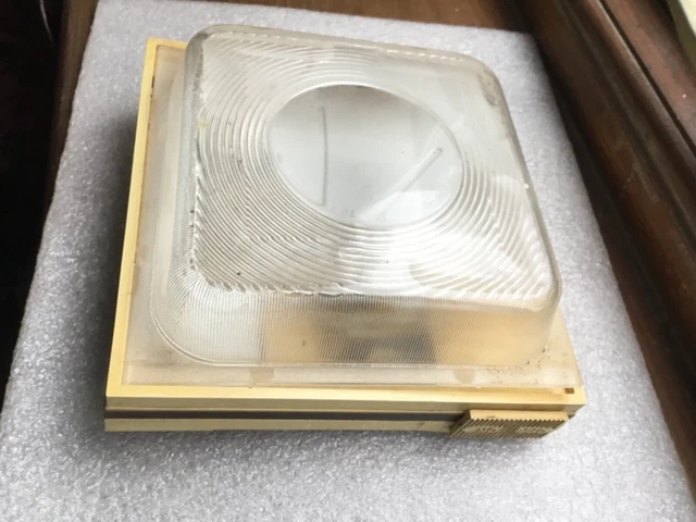 VINTAGE REFLECT-O-LITE #540 Caravan Lights X 4 . Chicago Ill. £39.95 ...