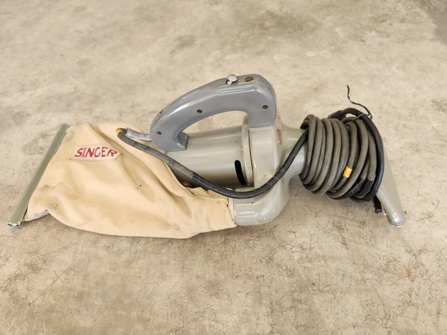 VINTAGE SINGER HAND Vacuum Model H9 - in good working condition $20.00 ...