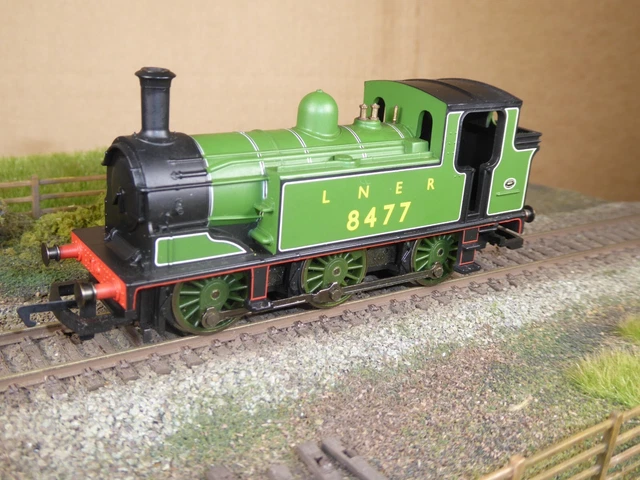 HORNBY 00 GAUGE LNER Class J83 Steam Tank Loco no 8477 0-6-0T in LNER ...
