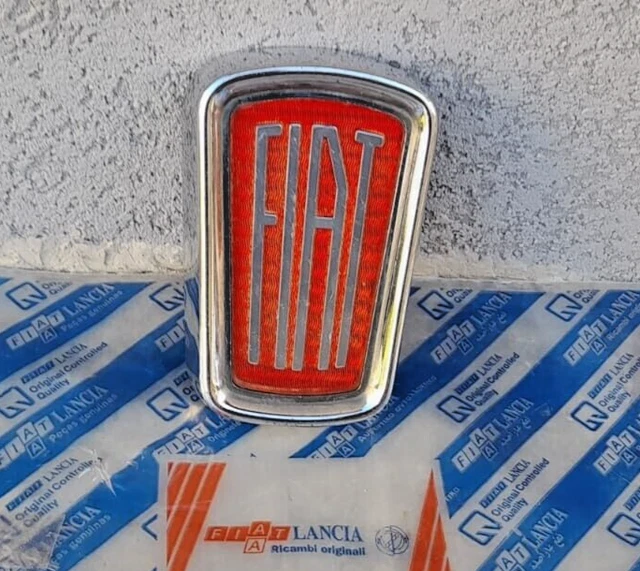 LOGO FREGIO STEMMA Emblema Anteriore Originale FIAT per auto d'epoca ...