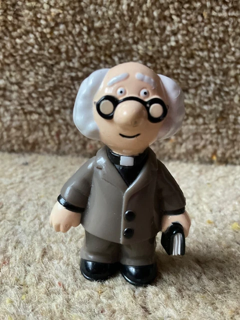 POSTMAN PAT REVEREND Peter Timms Figure - 6cms - Very Rare!! £29.99 ...