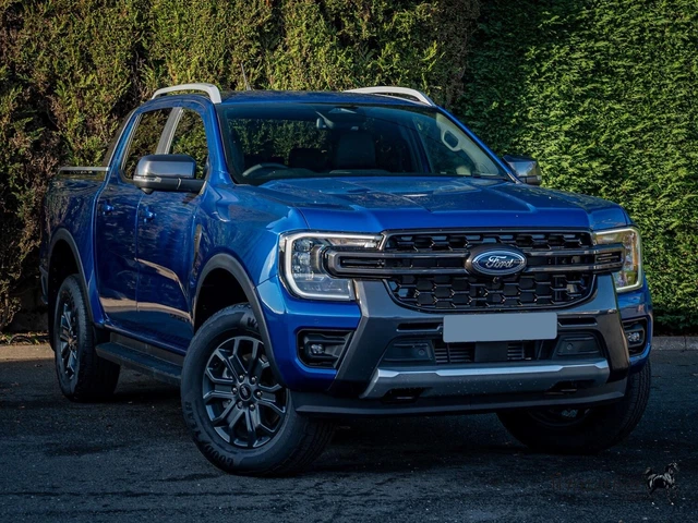 2025 FORD RANGER 2.0 TD EcoBlue Wildtrak Auto 4WD Euro 6 (s/s) 4dr PICK ...