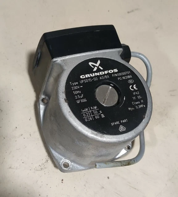 MOTEUR DE POMPE / Circulateur Grundfos UPS015-50 A0/BX fonctionnel EUR ...