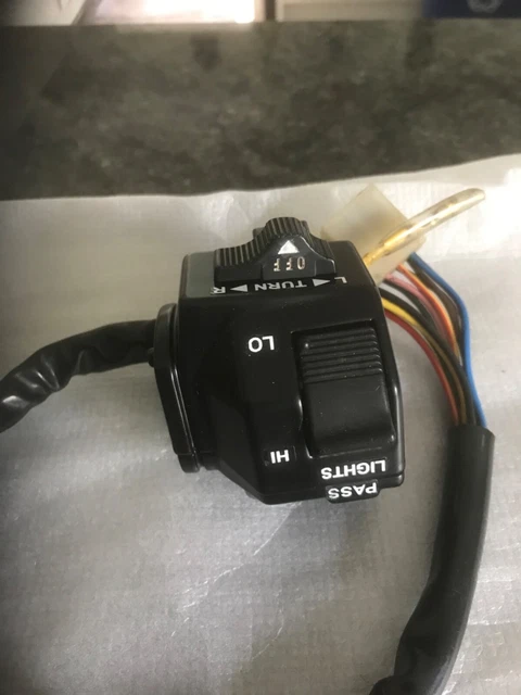 YAMAHA RD 350 YPVS 31K Kidney left switch gear. £125.00 - PicClick UK