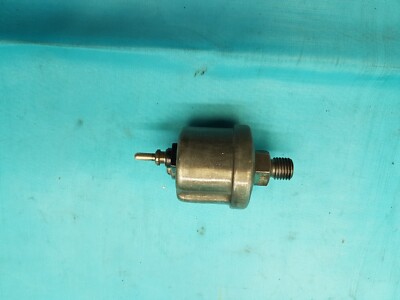 GENUINE MERCEDES-BENZ W126 W107 R107 W463 oil pressure sensor pressure ...