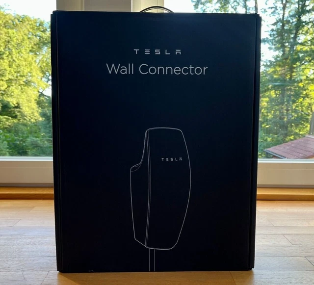 TESLA WALLBOX GEN 3 Wall Connector Ladestation E-Station NEU & OVP £368 ...
