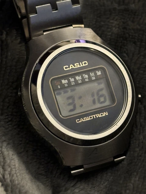 ITEM VINTAGE CASIO CASIOTRON CASIO Tron R-11 £165.21 - PicClick UK