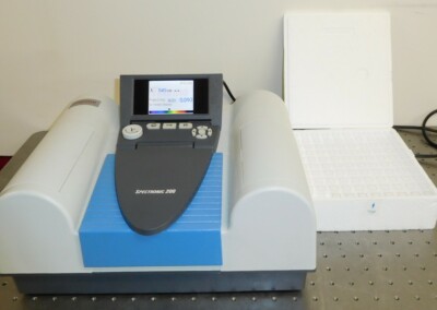 THERMO SCIENTIFIC SPECTRONIC 200 visible spectrophotometer Visionlite ...