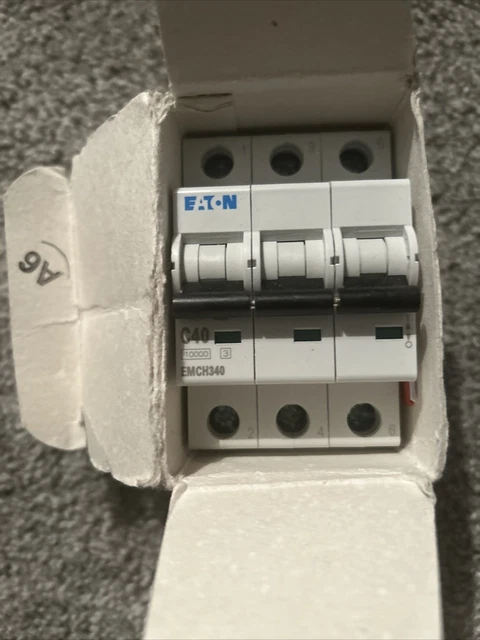 EATON MCB 40 Amp Type C 40A Triple Pole 3 Phase C40 Memshield 3 EMCH340 MEM3 £27.50 - PicClick UK