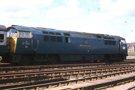 ORIGINAL COLOUR SLIDE of D1072 BR class 52 Western diesel hydraulic ...