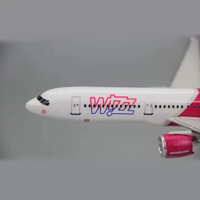 MODÈLE RÉDUIT AVION 22cm WIZZ AIR Resin Airplane Model Display ...