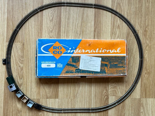 ROCO INTERNATIONAL GRUBENBHAN 4000 train set HOe Diesel Locomotive ...