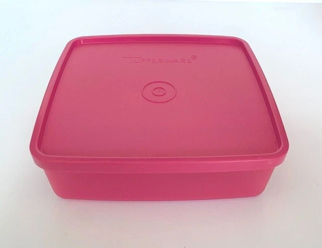 NEW TUPPERWARE SQUARE Away Large Sandwich Keeper PINK 6 1/4 x 5 3/4 x 2 ...