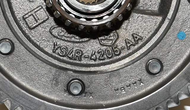 AUSGLEICHSGEHÄUSE DIFFERENTIAL YS4R-4205-AA Fiesta 4 IV IB5 Original ...