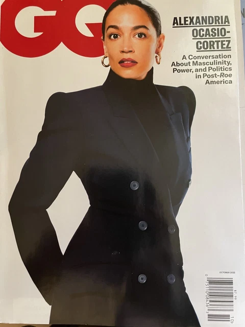 GQ MAGAZINE - October 2022 - Brad Ptt - Alexandria Ocasio-Cortez- A Conversation £2.65 - PicClick UK
