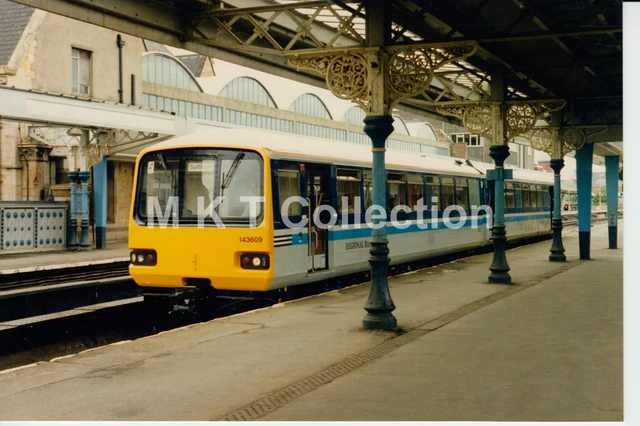 RAILWAY PHOTO CLASS 143 143609 @ Middlesbrough 12/7/91 14:17 to ...
