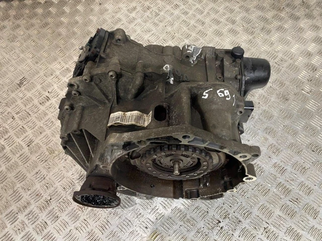 13-17 AUDI A3 8V 1.6 Diesel Semi Auto Gearbox Code Rrd (Broken Lugs) £ ...