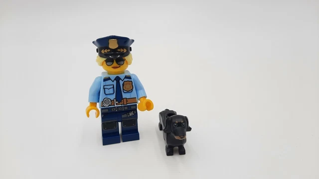 LEGO POLIZISTIN MIT Dackel Polizei City Minifigur Figur EUR 7,99 ...