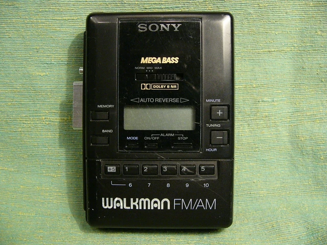 SONY WALKMAN FM/AM Mod. WM-BF65 , defekt £4.82 - PicClick UK