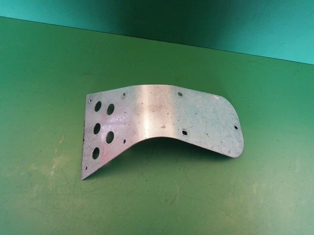 TRIUMPH TIGER 885 CARBS STEAMER SUB GUARD PLATE t400 900 £19.99 ...