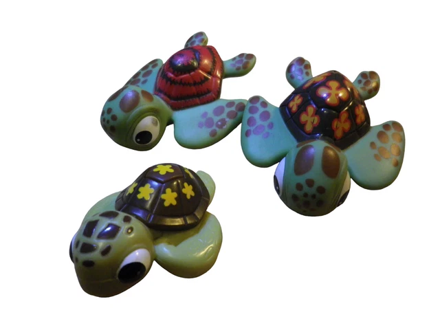 DISNEY PIXAR FINDING Nemo 3x Plastic Squirt Turtle Figures 2002 Bath ...