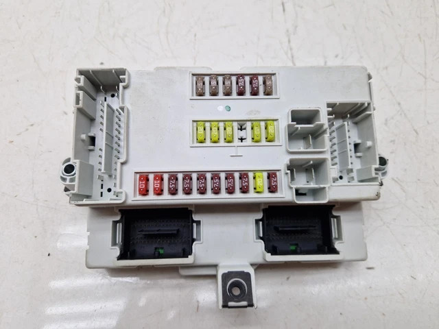 ALFA ROMEO GIULIETTA Fuse Box Body Control Module Unit 50530005 2010 ...