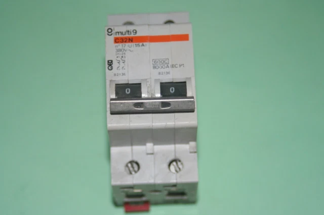 DISJONCTEURS MERLIN GERIN C32N u15A 20125 EUR 8,90 - PicClick FR