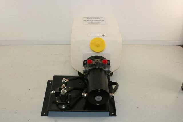 RV VERTICAL HYDRAULIC pump assembly Lippert 646822 leveling system ...