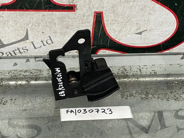 GENUINE MERCEDES BENZ W207 E Class Facelift Front Bonnet Lock Catch ...