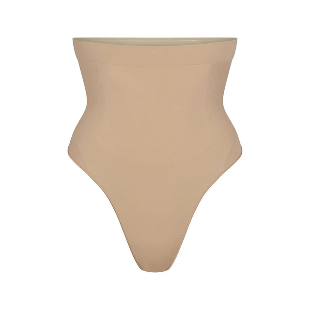 SKIMS SEAMLESS SCULPT High-Waisted Thong Sand Beige Small Shapewear ...