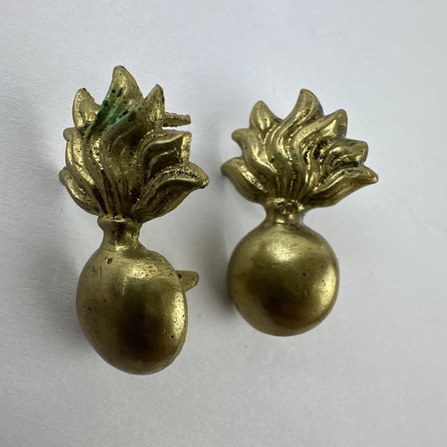 BRITISH ARMY ROYAL Welsh Fusiliers Regimental Brass Collar Badges £10. ...