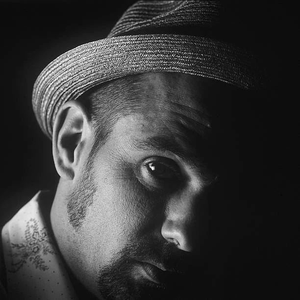 AMERICAN SINGER MARK Eitzel poses for a March 1996 portrait in Aus ...